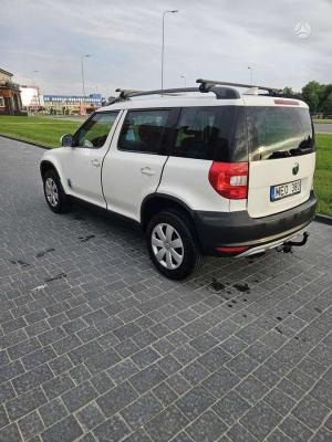 Balts Skoda Yeti 2011 Klaipėda, ar dzinēja tilpumu 1.97 L un nobraukumu 211 tūkst. km par 2800 €, foto 4 vietnē AUTOMOTO.COM.LV