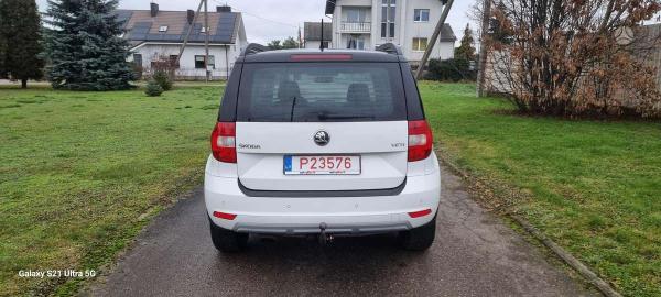 White Skoda Yeti 2014 in Kedainiai, with an engine capacity of 1.20 L and mileage of 221 thousand km for 4999 €, photo 8 on AUTOMOTO.COM.LV