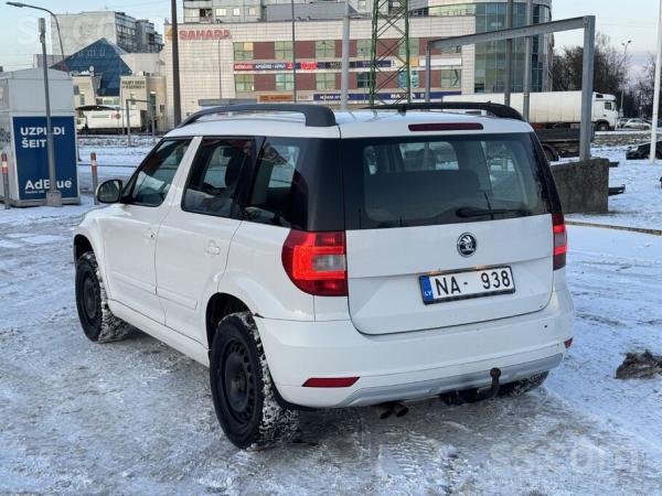 Balts Skoda Yeti 2014 Rīga, ar dzinēja tilpumu 2.00 L un nobraukumu 257 tūkst. km par 5800 €, foto 7 vietnē AUTOMOTO.COM.LV