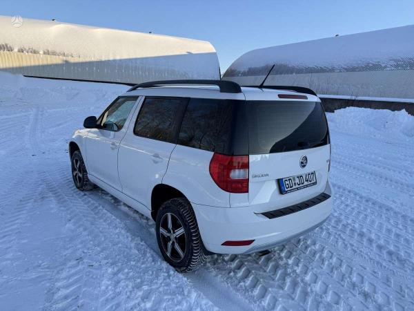 Balts Skoda Yeti 2014 Panevēža, ar dzinēja tilpumu 1.20 L un nobraukumu 246 tūkst. km par 6200 €, foto 9 vietnē AUTOMOTO.COM.LV