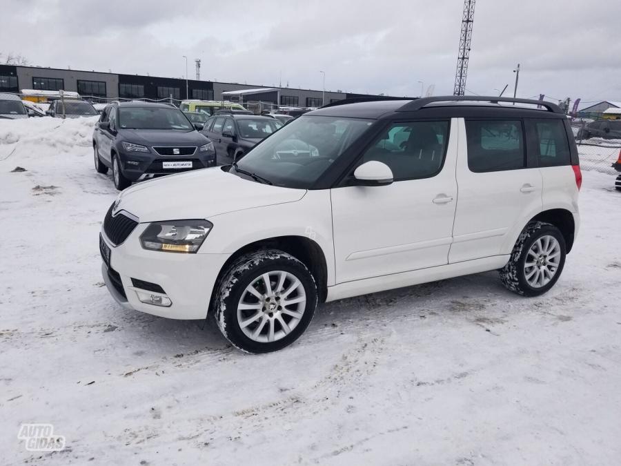 White Skoda Yeti 2014 in Kaunas, with an engine capacity of 2.00 L and mileage of 344 thousand km for 5850 €, photo 3 on AUTOMOTO.COM.LV