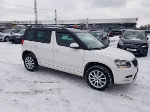White Skoda Yeti 2014 in Kaunas, with an engine capacity of 2.00 L and mileage of 344 thousand km for 5850 €, photo 5 on AUTOMOTO.COM.LV