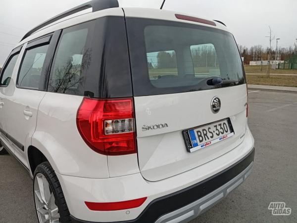 White Skoda Yeti 2014 in Vilnius, with an engine capacity of 1.60 L and mileage of 307 thousand km for 6700 €, photo 10 on AUTOMOTO.COM.LV