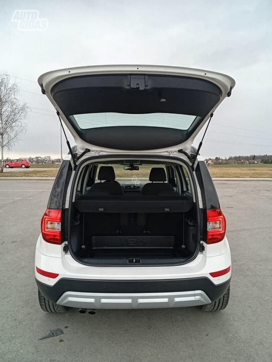White Skoda Yeti 2014 in Vilnius, with an engine capacity of 1.60 L and mileage of 307 thousand km for 6700 €, photo 35 on AUTOMOTO.COM.LV