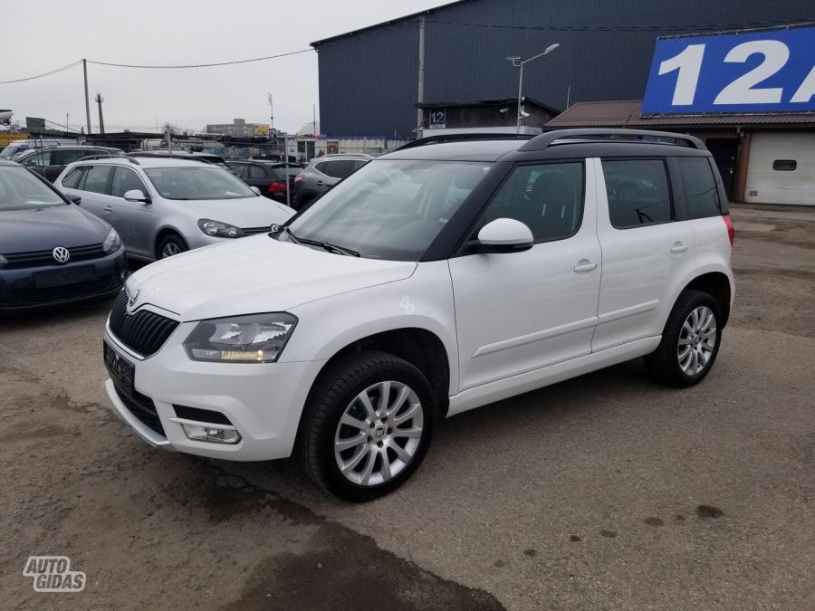 White Skoda Yeti 2014 in Kaunas, with an engine capacity of 2.00 L and mileage of 344 thousand km for 5250 €, photo 3 on AUTOMOTO.COM.LV
