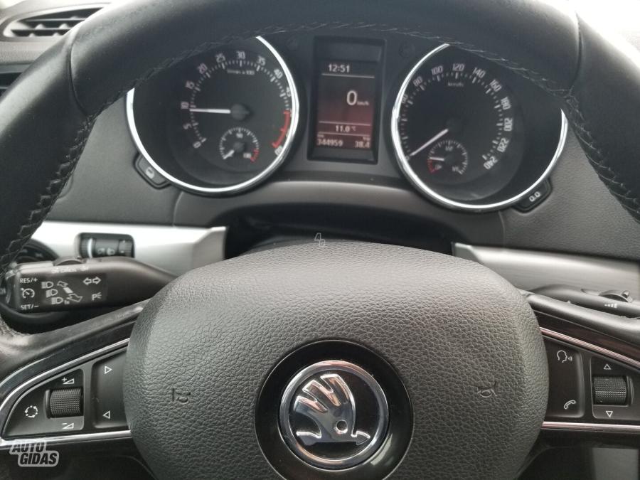 Balts Skoda Yeti 2014 Kauņa, ar dzinēja tilpumu 2.00 L un nobraukumu 344 tūkst. km par 4999 €, foto 12 vietnē AUTOMOTO.COM.LV