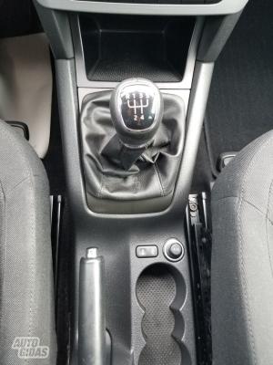 White Skoda Yeti 2014 in Kaunas, with an engine capacity of 2.00 L and mileage of 344 thousand km for 4950 €, photo 15 on AUTOMOTO.COM.LV
