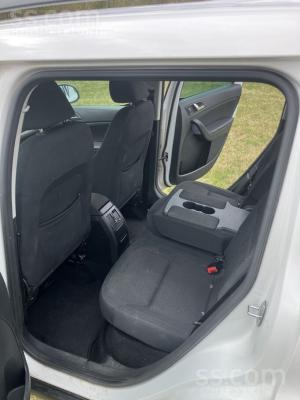 Balts Skoda Yeti 2014 Preiļi, ar dzinēja tilpumu 2.00 L un nobraukumu 285 tūkst. km par 6500 €, foto 6 vietnē AUTOMOTO.COM.LV