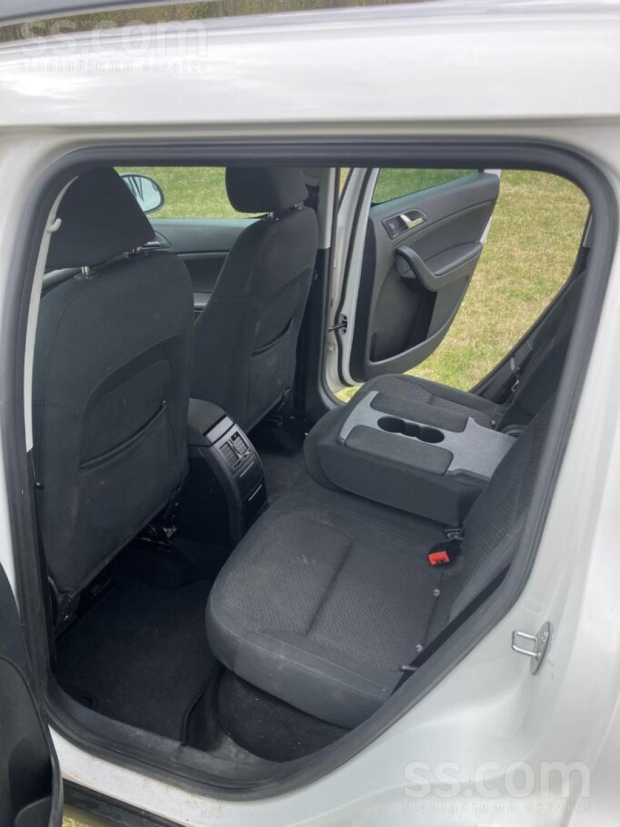 Balts Skoda Yeti 2014 Preiļi, ar dzinēja tilpumu 2.00 L un nobraukumu 285 tūkst. km par 6500 €, foto 6 vietnē AUTOMOTO.COM.LV
