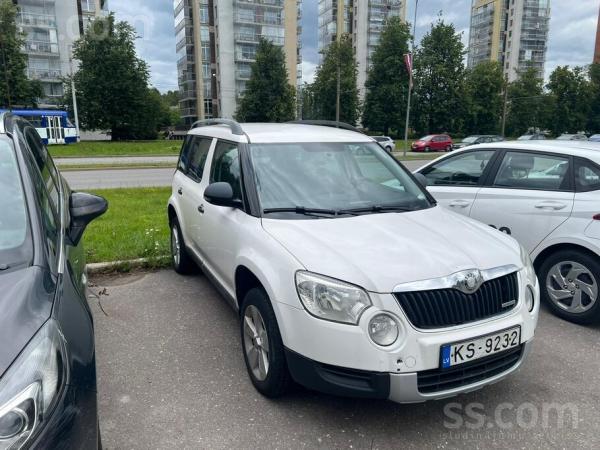 Белый Шкода Ети 2014 в Рига, объемом двигателя 1.60 л и пробегом 262 тыс. км за 2500 €, фото 3 на AUTOMOTO.COM.LV