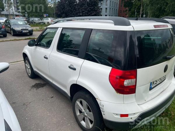 Balts Skoda Yeti 2014 Rīga, ar dzinēja tilpumu 1.60 L un nobraukumu 262 tūkst. km par 2500 €, foto 6 vietnē AUTOMOTO.COM.LV