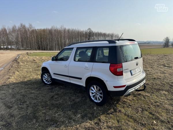 Balts Skoda Yeti 2015 Alīta, ar dzinēja tilpumu 2.00 L un nobraukumu 215 tūkst. km par 6050 €, foto 1 vietnē AUTOMOTO.COM.LV