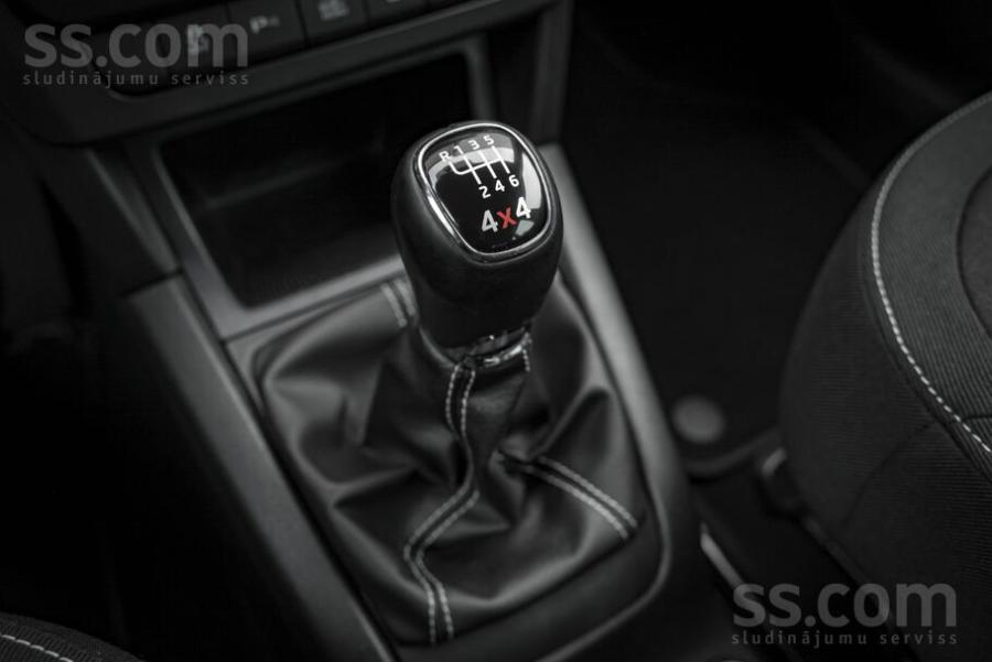 Balts Skoda Yeti 2015 Rīga, ar dzinēja tilpumu 2.00 L un nobraukumu 196 tūkst. km par 10700 €, foto 21 vietnē AUTOMOTO.COM.LV