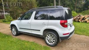 White Skoda Yeti 2015 in Riga, with an engine capacity of 2.00 L and mileage of 162 thousand km for 7800 €, photo 5 on AUTOMOTO.COM.LV