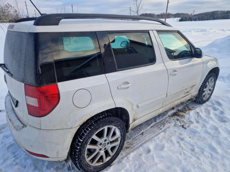 Balts Skoda Yeti 2017 Švenčionys, ar dzinēja tilpumu 1.97 L un nobraukumu 302 tūkst. km par 8750 €, foto 4 vietnē AUTOMOTO.COM.LV