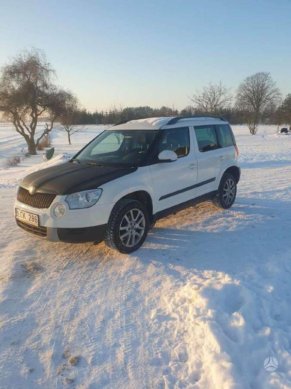 Balts Skoda Yeti 2011 Kauņa, ar dzinēja tilpumu 1.20 L un nobraukumu 190 tūkst. km par 3850 €, foto 1 vietnē AUTOMOTO.COM.LV