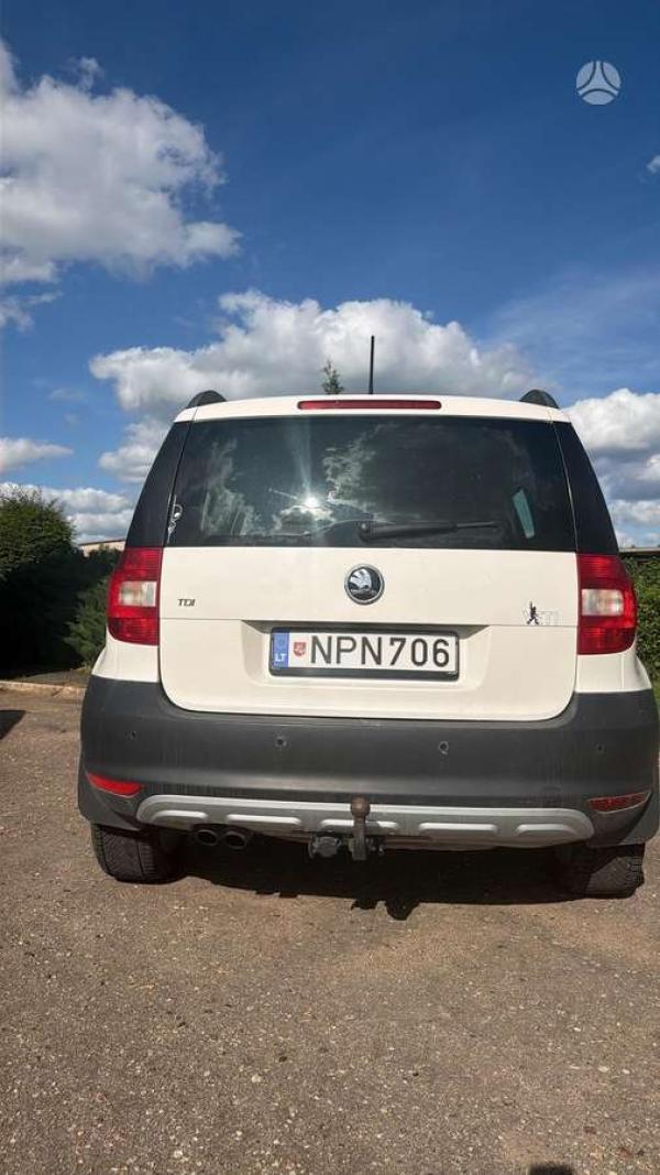Белый Шкода Ети 2011 в Рокишкис, объемом двигателя 1.97 л и пробегом 306 тыс. км за 4500 €, фото 3 на AUTOMOTO.COM.LV