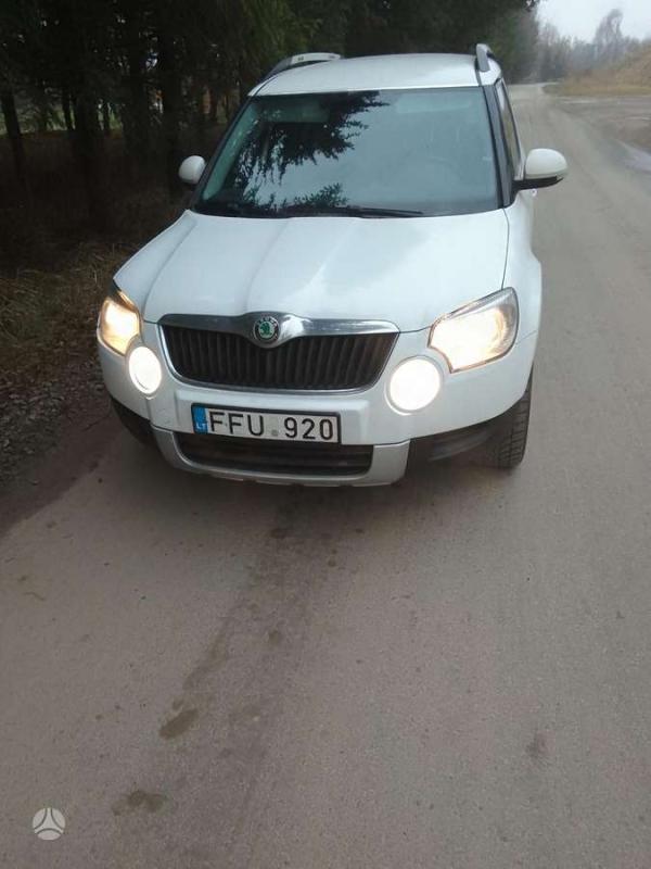 Balts Skoda Yeti 2011 Šauļi, ar dzinēja tilpumu 2.00 L un nobraukumu 406 tūkst. km par 3377 €, foto 1 vietnē AUTOMOTO.COM.LV