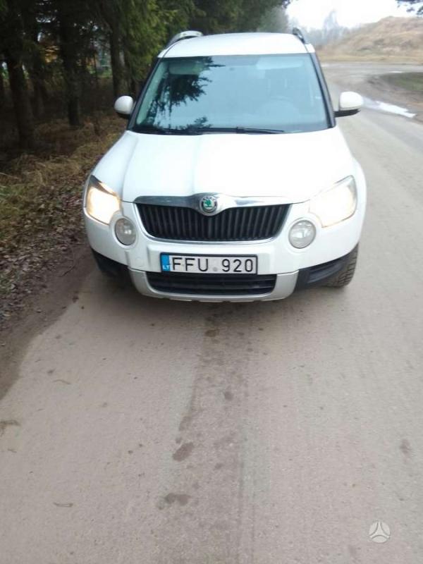 Balts Skoda Yeti 2011 Šauļi, ar dzinēja tilpumu 2.00 L un nobraukumu 406 tūkst. km par 3377 €, foto 4 vietnē AUTOMOTO.COM.LV