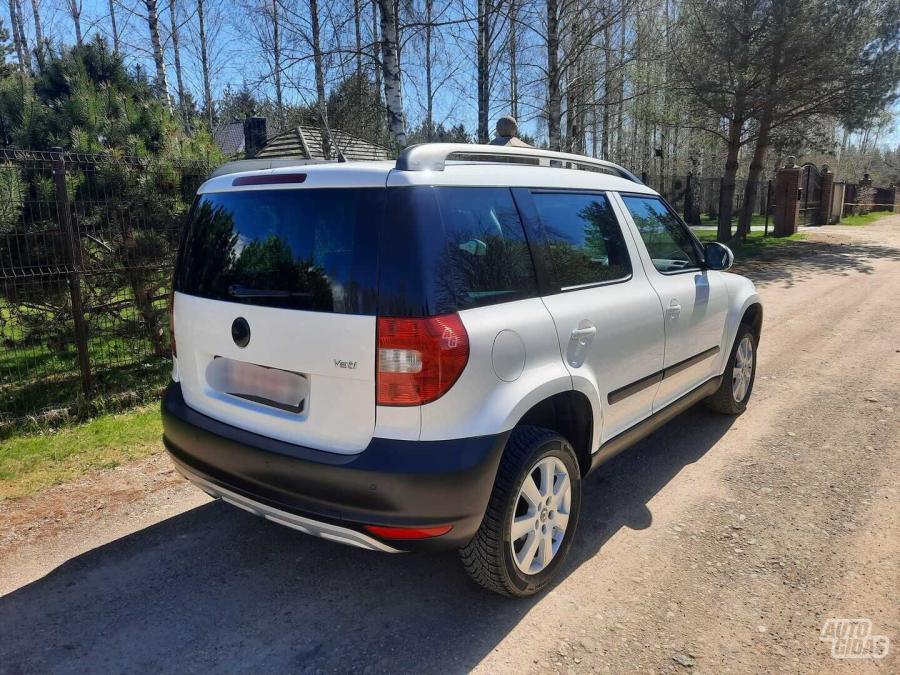 Balts Skoda Yeti 2011 Kretinga, ar dzinēja tilpumu 1.20 L un nobraukumu 210 tūkst. km par 4950 €, foto 8 vietnē AUTOMOTO.COM.LV