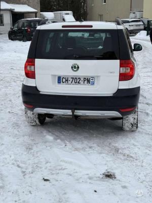 Balts Skoda Yeti 2012 Tauragė, ar dzinēja tilpumu 1.20 L un nobraukumu 134 tūkst. km par 5000 €, foto 7 vietnē AUTOMOTO.COM.LV