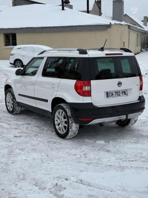 Balts Skoda Yeti 2012 Tauragė, ar dzinēja tilpumu 1.20 L un nobraukumu 134 tūkst. km par 5000 €, foto 8 vietnē AUTOMOTO.COM.LV