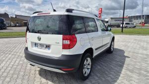 Balts Skoda Yeti 2012 Tauragė, ar dzinēja tilpumu 2.00 L un nobraukumu 261 tūkst. km par 4500 €, foto 6 vietnē AUTOMOTO.COM.LV