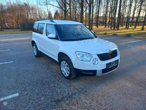 Balts Skoda Yeti 2013 Biržai, ar dzinēja tilpumu 2.00 L un nobraukumu 242 tūkst. km par 5200 €, foto 2 vietnē AUTOMOTO.COM.LV