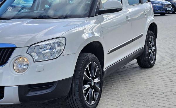 Balts Skoda Yeti 2013 Tauragė, ar dzinēja tilpumu 1.20 L un nobraukumu 153 tūkst. km par 3900 €, foto 3 vietnē AUTOMOTO.COM.LV