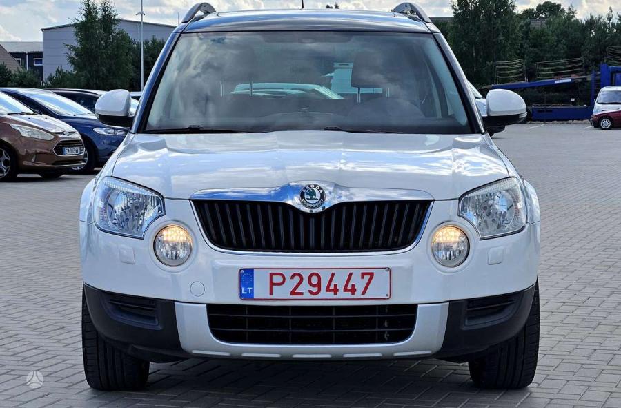 Balts Skoda Yeti 2013 Tauragė, ar dzinēja tilpumu 1.20 L un nobraukumu 153 tūkst. km par 3900 €, foto 4 vietnē AUTOMOTO.COM.LV
