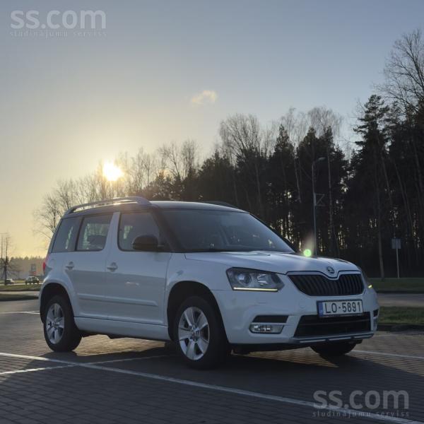 White Skoda Yeti 2014 in Riga, with an engine capacity of 1.20 L and mileage of 235 thousand km for 7200 €, photo 2 on AUTOMOTO.COM.LV