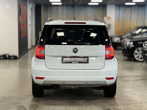 Balts Skoda Yeti 2015 Klaipėda, ar dzinēja tilpumu 2.00 L un nobraukumu 339 tūkst. km par 9950 €, foto 3 vietnē AUTOMOTO.COM.LV