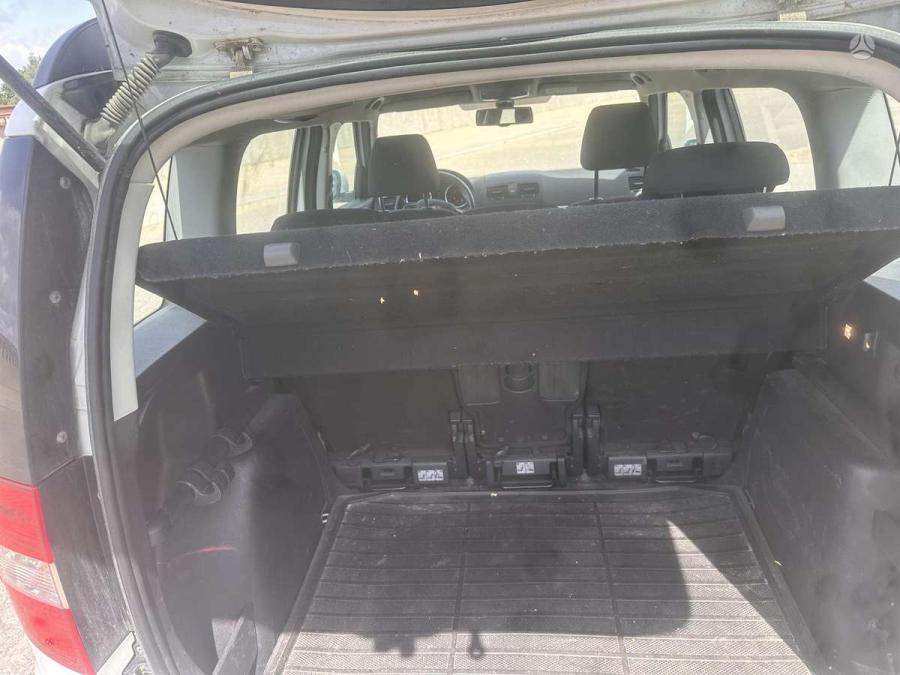 Balts Skoda Yeti 2015 Marijampole, ar dzinēja tilpumu 1.20 L un nobraukumu 268 tūkst. km par 2700 €, foto 9 vietnē AUTOMOTO.COM.LV