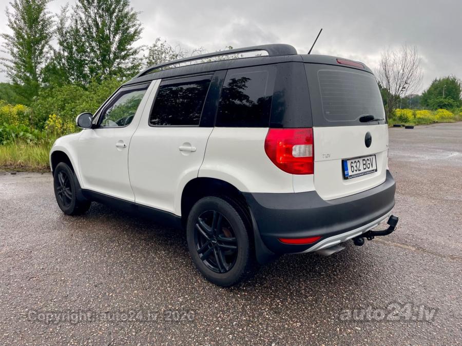 White Skoda Yeti 2012 in Tallinn, with an engine capacity of 2.00 L and mileage of 169 thousand km for 5250 €, photo 5 on AUTOMOTO.COM.LV
