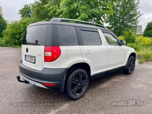 White Skoda Yeti 2012 in Tallinn, with an engine capacity of 2.00 L and mileage of 169 thousand km for 5250 €, photo 7 on AUTOMOTO.COM.LV