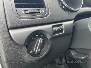 White Skoda Yeti 2012 in Tallinn, with an engine capacity of 2.00 L and mileage of 169 thousand km for 5250 €, photo 16 on AUTOMOTO.COM.LV