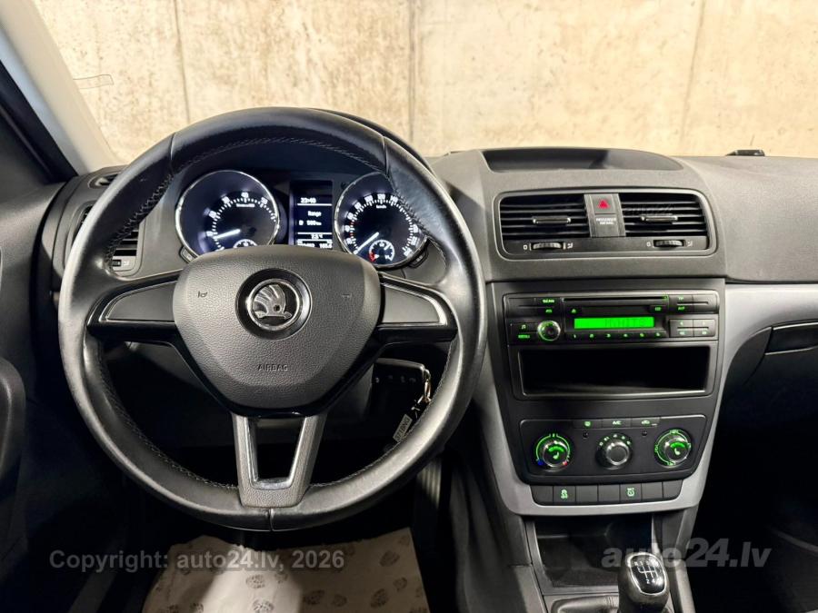 Balts Skoda Yeti 2015 Tallina, ar dzinēja tilpumu 1.20 L un nobraukumu 222 tūkst. km par 3995 €, foto 6 vietnē AUTOMOTO.COM.LV