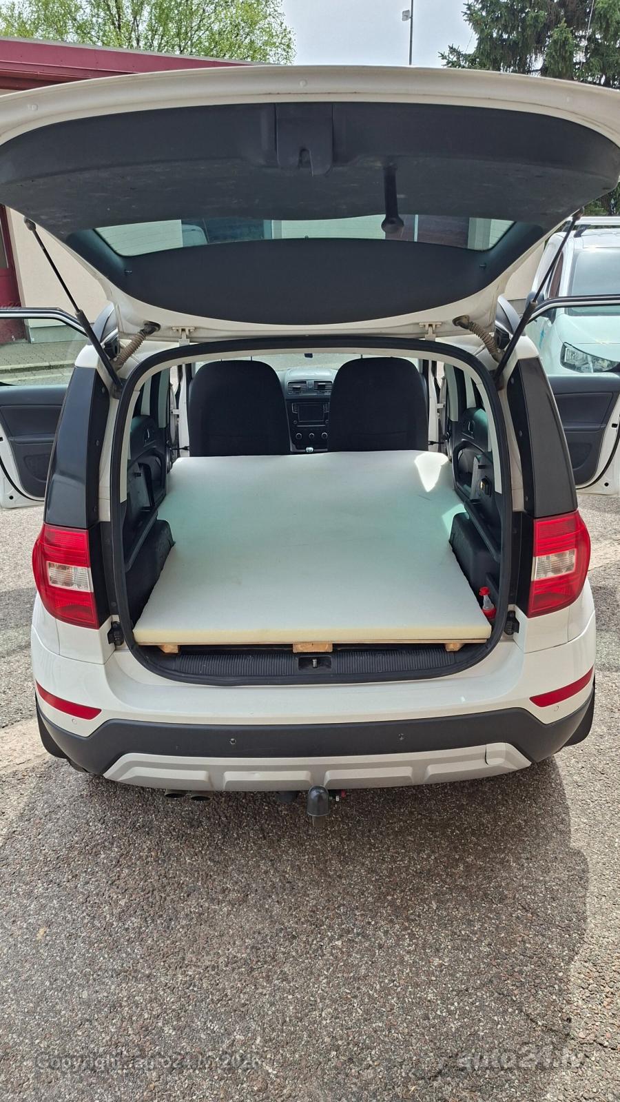 Balts Skoda Yeti 2016 Veru, ar dzinēja tilpumu 2.00 L un nobraukumu 251 tūkst. km par 6000 €, foto 10 vietnē AUTOMOTO.COM.LV