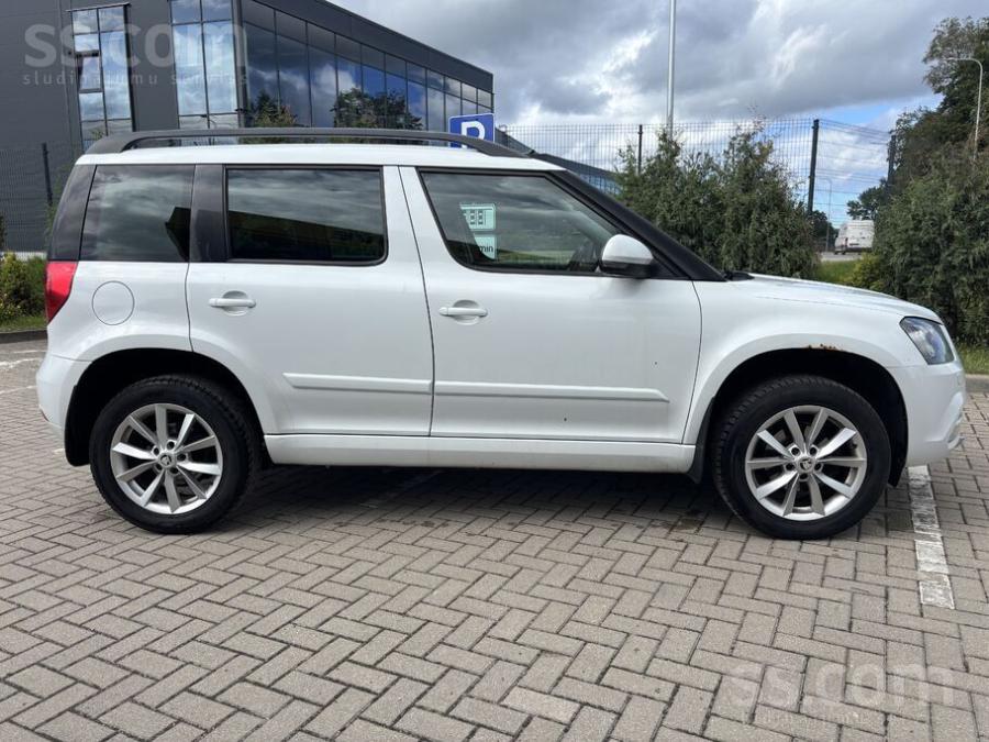 White Skoda Yeti 2016 in Jurmala, with an engine capacity of 1.40 L and mileage of 275 thousand km for 6000 €, photo 6 on AUTOMOTO.COM.LV