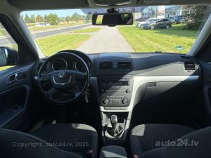 Dzeltens Skoda Yeti 2012 Viljandi, ar dzinēja tilpumu 1.40 L un nobraukumu 132 tūkst. km par 5990 €, foto 6 vietnē AUTOMOTO.COM.LV