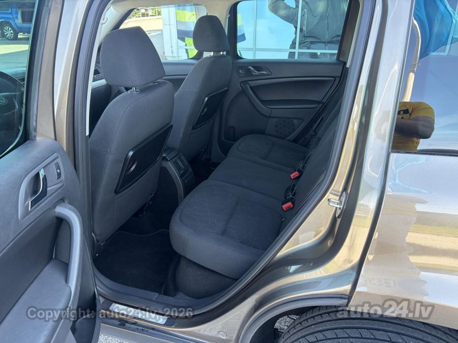 Dzeltens Skoda Yeti 2012 Viljandi, ar dzinēja tilpumu 1.40 L un nobraukumu 132 tūkst. km par 5990 €, foto 10 vietnē AUTOMOTO.COM.LV