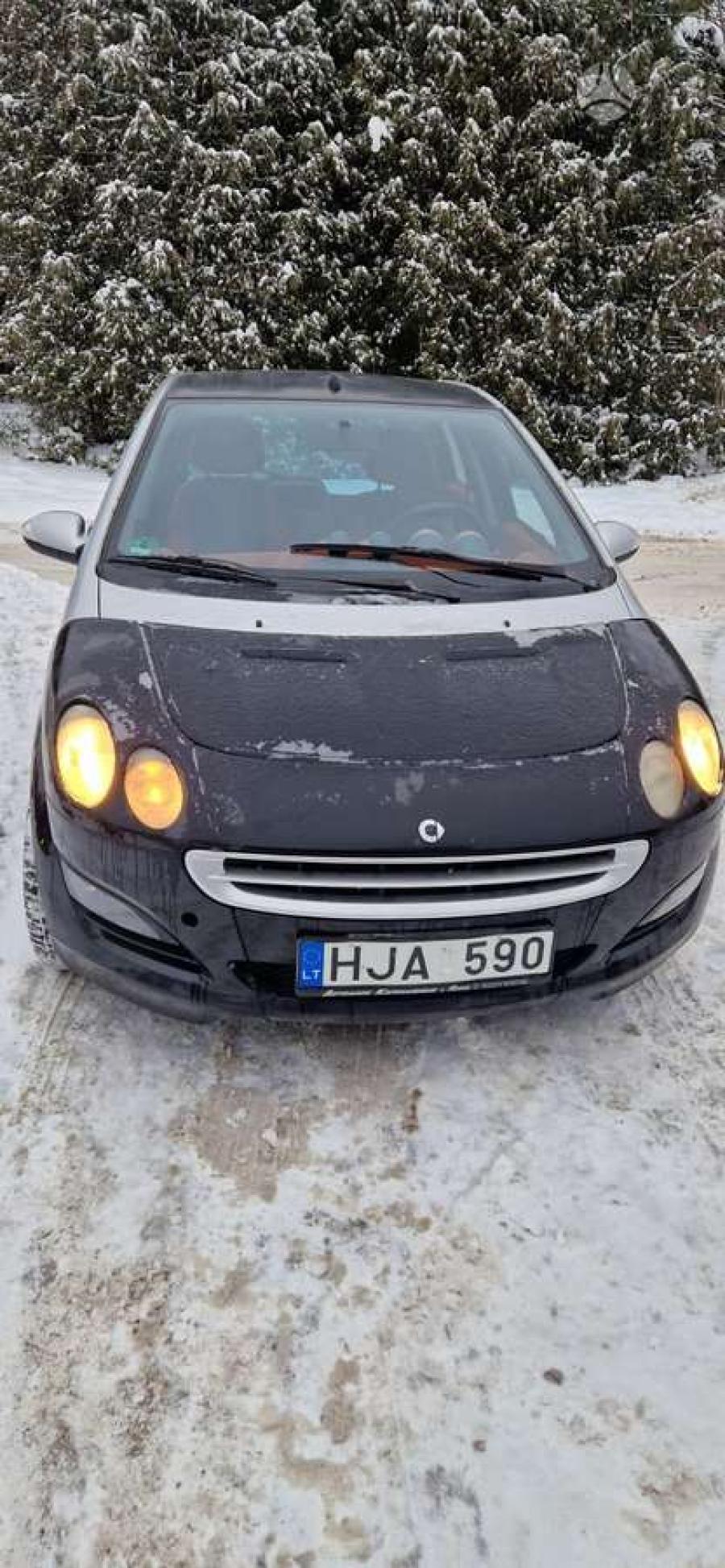 Melns Smart Forfour 2004 Viļņa, ar dzinēja tilpumu 1.49 L un nobraukumu 237 tūkst. km par 950 €, foto 2 vietnē AUTOMOTO.COM.LV