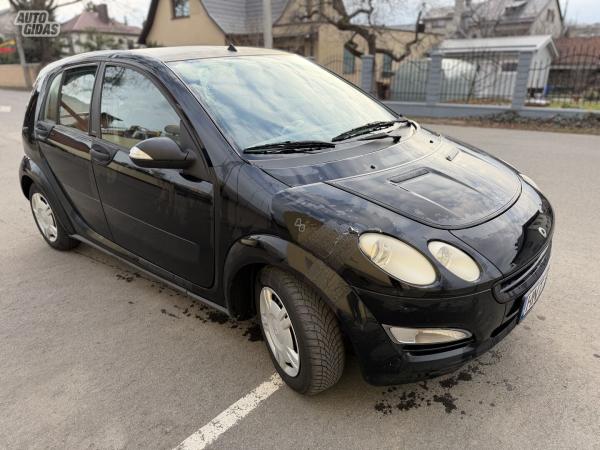 Black Smart Forfour 2006 in Kaunas, with an engine capacity of 1.50 L and mileage of 317 thousand km for 1550 €, photo 3 on AUTOMOTO.COM.LV