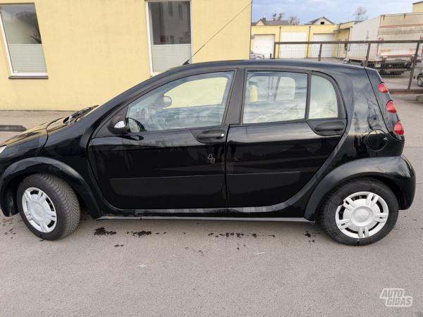 Black Smart Forfour 2006 in Kaunas, with an engine capacity of 1.50 L and mileage of 317 thousand km for 1550 €, photo 7 on AUTOMOTO.COM.LV