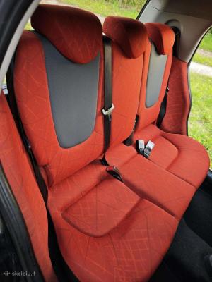 Black Smart Forfour 2006 in Klaipeda, with an engine capacity of 1.50 L and mileage of 270 thousand km for 600 €, photo 15 on AUTOMOTO.COM.LV