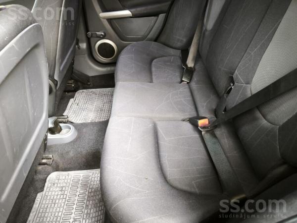 Black Smart Forfour 2006 in Jekabpils, with an engine capacity of 1.50 L and mileage of 215 thousand km for 1750 €, photo 11 on AUTOMOTO.COM.LV