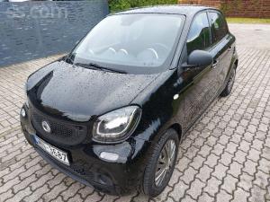 Melns Smart Forfour 2017 Rīga, ar dzinēja tilpumu 1.00 L un nobraukumu 103 tūkst. km par 5900 €, foto 1 vietnē AUTOMOTO.COM.LV