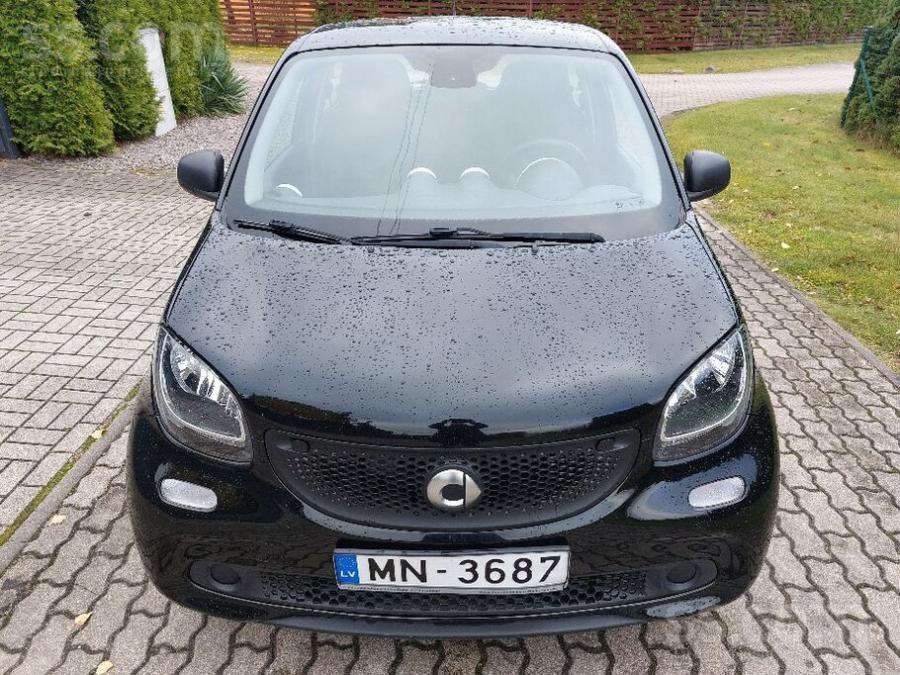 Melns Smart Forfour 2017 Rīga, ar dzinēja tilpumu 1.00 L un nobraukumu 103 tūkst. km par 5900 €, foto 3 vietnē AUTOMOTO.COM.LV