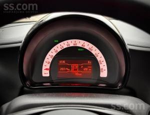 Black Smart Forfour 2021 in Riga, with an engine capacity of 1.10 L and mileage of 20 thousand km for 10600 €, photo 22 on AUTOMOTO.COM.LV