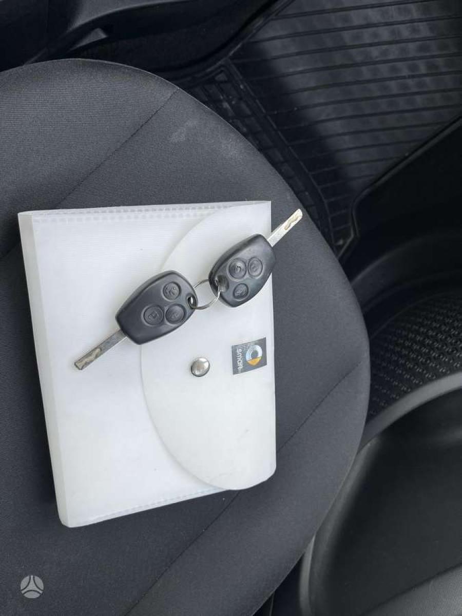 Melns Smart Forfour 2015 Tauragė, ar dzinēja tilpumu 1.00 L un nobraukumu 90 tūkst. km par 3200 €, foto 16 vietnē AUTOMOTO.COM.LV